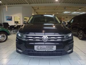 Melns Volkswagen Tiguan Allspace 2021 Kauņa, ar dzinēja tilpumu 2.00 L un nobraukumu 66 tūkst. km par 29188 €, foto 11 vietnē AUTOMOTO.COM.LV