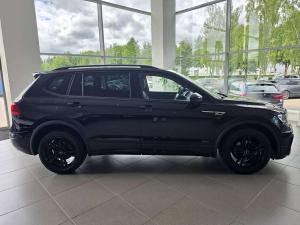 Черный Фольксваген Tiguan Allspace 2021 в Мариямполе, объемом двигателя 1.50 л и пробегом 204 тыс. км за 19999 €, фото 9 на AUTOMOTO.COM.LV