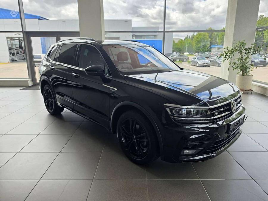 Черный Фольксваген Tiguan Allspace 2021 в Мариямполе, объемом двигателя 1.50 л и пробегом 204 тыс. км за 19999 €, фото 10 на AUTOMOTO.COM.LV