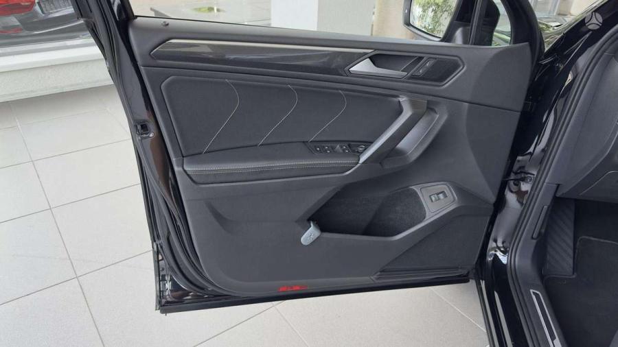 Черный Фольксваген Tiguan Allspace 2021 в Мариямполе, объемом двигателя 1.50 л и пробегом 204 тыс. км за 19999 €, фото 19 на AUTOMOTO.COM.LV