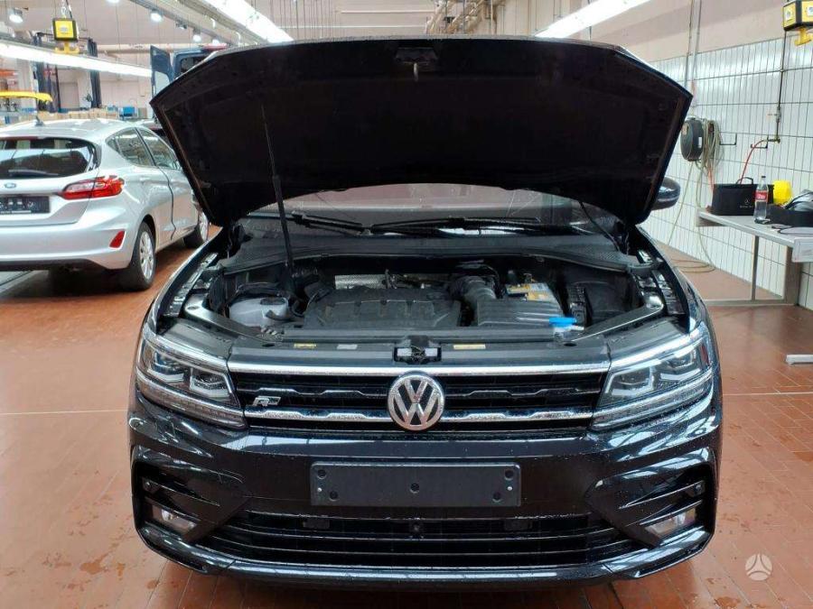 Черный Фольксваген Tiguan Allspace 2021 в Вильнюс, объемом двигателя 1.97 л и пробегом 200 тыс. км за 22100 €, фото 8 на AUTOMOTO.COM.LV