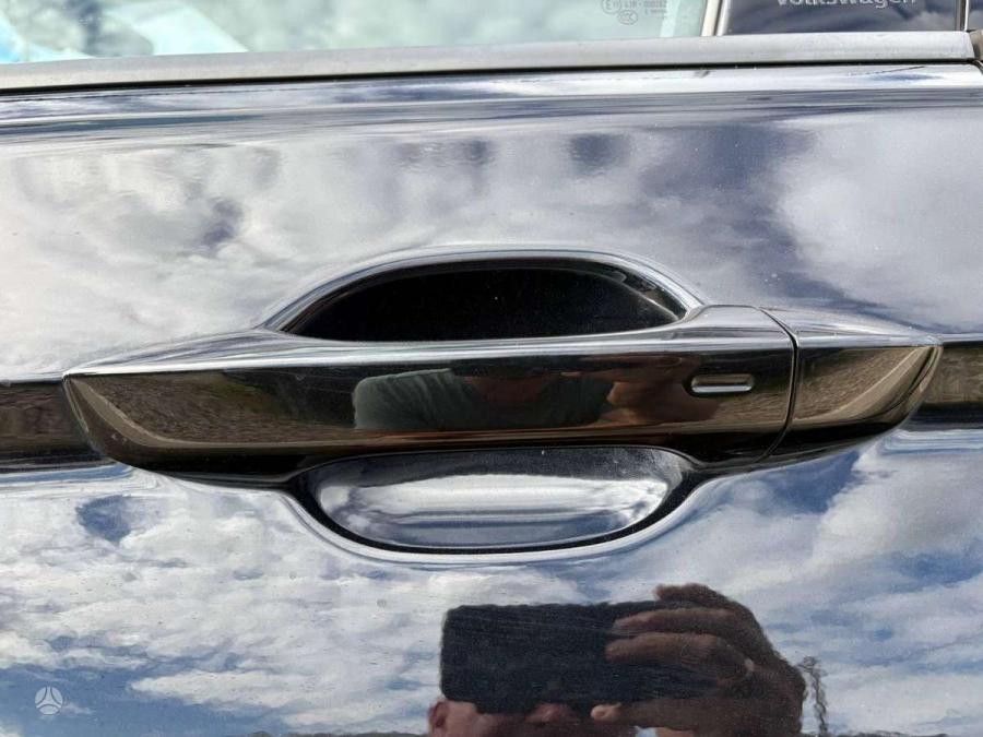 Melns Volkswagen Tiguan Allspace 2021 Viļņa, ar dzinēja tilpumu 1.97 L un nobraukumu 200 tūkst. km par 22200 €, foto 11 vietnē AUTOMOTO.COM.LV