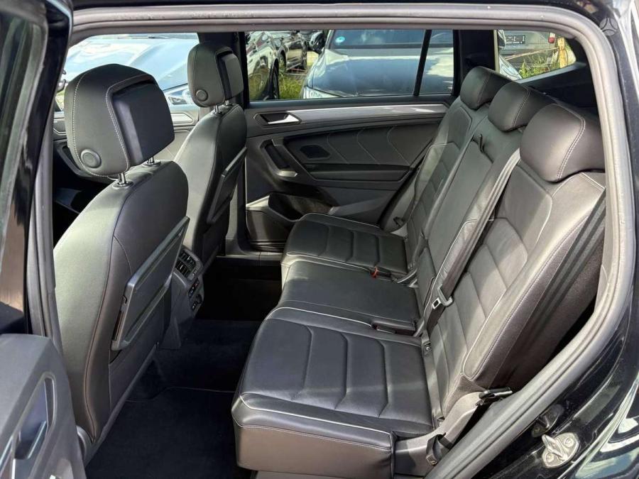 Melns Volkswagen Tiguan Allspace 2021 Viļņa, ar dzinēja tilpumu 1.97 L un nobraukumu 200 tūkst. km par 22200 €, foto 19 vietnē AUTOMOTO.COM.LV