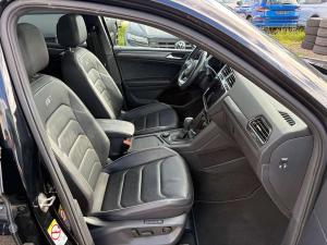 Melns Volkswagen Tiguan Allspace 2021 Viļņa, ar dzinēja tilpumu 1.97 L un nobraukumu 200 tūkst. km par 22200 €, foto 20 vietnē AUTOMOTO.COM.LV