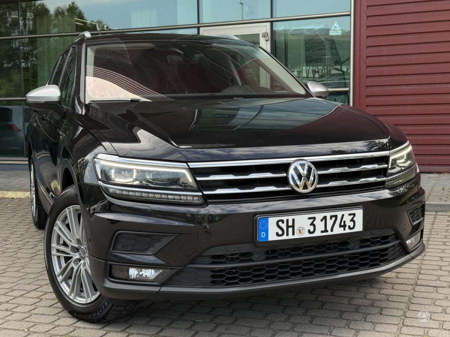 Melns Volkswagen Tiguan Allspace 2021 Klaipėda, ar dzinēja tilpumu 1.97 L un nobraukumu 225 tūkst. km par 18800 €, foto 4 vietnē AUTOMOTO.COM.LV