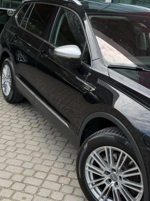 Melns Volkswagen Tiguan Allspace 2021 Klaipėda, ar dzinēja tilpumu 1.97 L un nobraukumu 225 tūkst. km par 18800 €, foto 10 vietnē AUTOMOTO.COM.LV