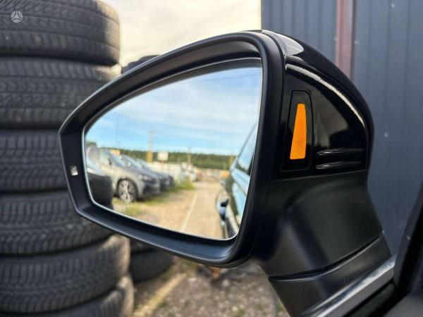 Volkswagen Tiguan Allspace 2021 Viļņa vietnē Melns Volkswagen Tiguan Allspace 2021 Viļņa, ar dzinēja tilpumu 1.97 L un nobraukumu 179 tūkst. km par 19600 €, foto 11 vietnē AUTOMOTO.COM.LV