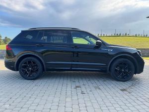 Черный Фольксваген Tiguan Allspace 2021 в Алитус, объемом двигателя 1.98 л и пробегом 125 тыс. км за 18250 €, фото 6 на AUTOMOTO.COM.LV