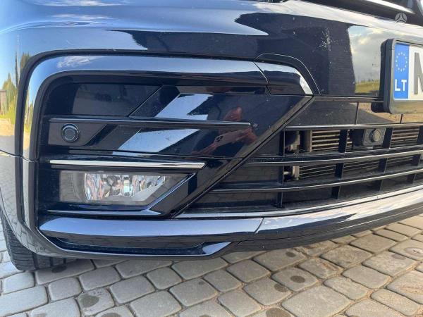 Black Volkswagen Tiguan Allspace 2021 in Alytus, with an engine capacity of 1.98 L and mileage of 125 thousand km for 18250 €, photo 9 on AUTOMOTO.COM.LV