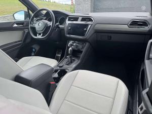 Черный Фольксваген Tiguan Allspace 2021 в Алитус, объемом двигателя 1.98 л и пробегом 125 тыс. км за 18250 €, фото 14 на AUTOMOTO.COM.LV