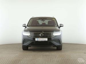 Черный Фольксваген Tiguan Allspace 2022 в Каунас, объемом двигателя 2.00 л и пробегом 91 тыс. км за 30516 €, фото 3 на AUTOMOTO.COM.LV