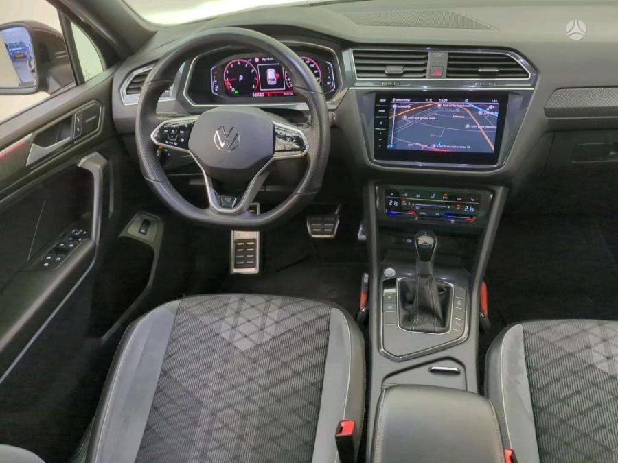 Melns Volkswagen Tiguan Allspace 2022 Šauļi, ar dzinēja tilpumu 1.50 L un nobraukumu 188 tūkst. km par 26990 €, foto 6 vietnē AUTOMOTO.COM.LV