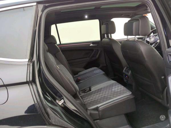 Black Volkswagen Tiguan Allspace 2022 in Siauliai, with an engine capacity of 1.50 L and mileage of 188 thousand km for 26990 €, photo 7 on AUTOMOTO.COM.LV