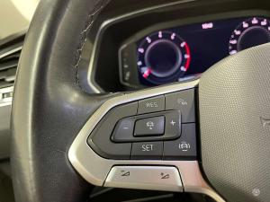 Black Volkswagen Tiguan Allspace 2022 in Marijampole, with an engine capacity of 1.50 L and mileage of 156 thousand km for 21768 €, photo 11 on AUTOMOTO.COM.LV