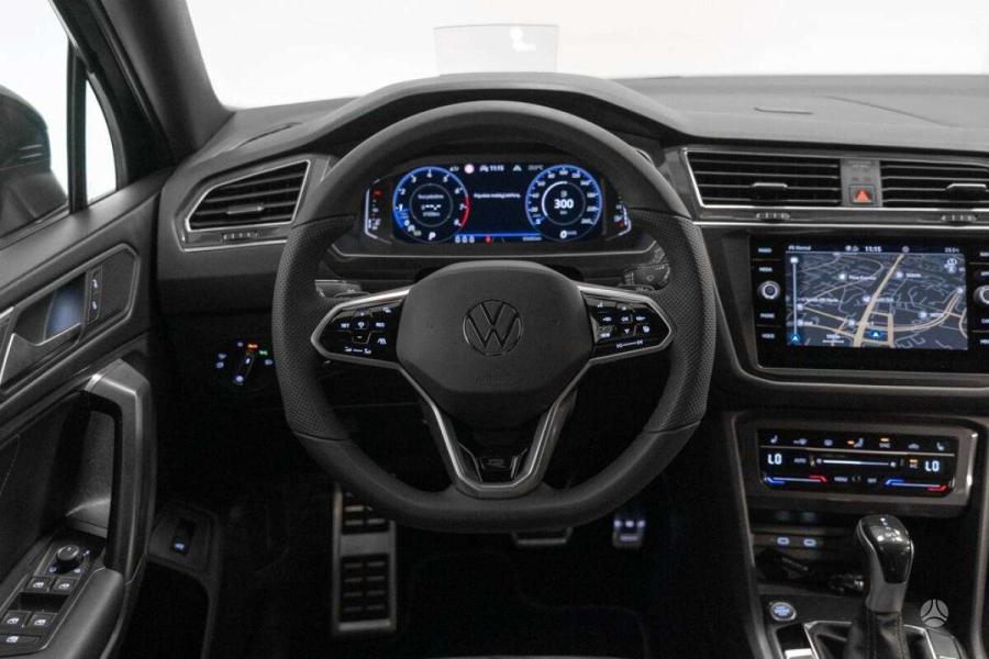Черный Фольксваген Tiguan Allspace 2022 в Вильнюс, объемом двигателя 2.00 л и пробегом 84 тыс. км за 28950 €, фото 12 на AUTOMOTO.COM.LV