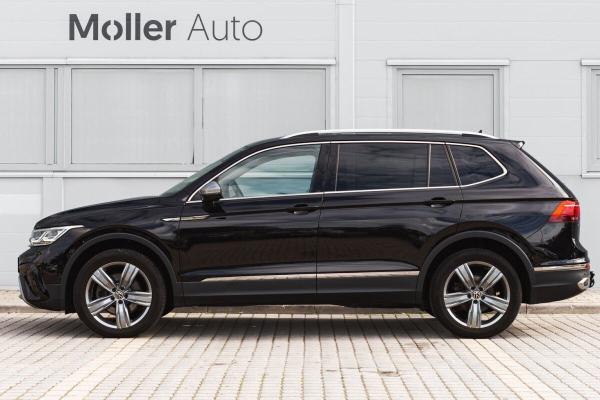 Черный Фольксваген Tiguan Allspace 2022 в Вентспилс, объемом двигателя 2.00 л и пробегом 126 тыс. км за 30500 €, фото 3 на AUTOMOTO.COM.LV