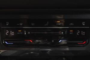 Черный Фольксваген Tiguan Allspace 2022 в Вентспилс, объемом двигателя 2.00 л и пробегом 126 тыс. км за 30500 €, фото 34 на AUTOMOTO.COM.LV