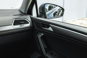 Черный Фольксваген Tiguan Allspace 2022 в Вентспилс, объемом двигателя 2.00 л и пробегом 126 тыс. км за 30500 €, фото 40 на AUTOMOTO.COM.LV