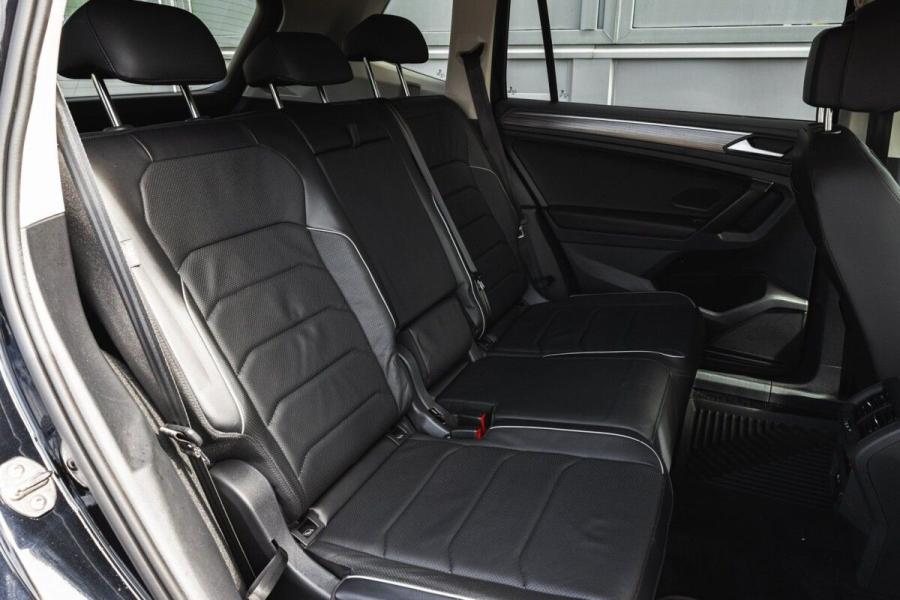 Черный Фольксваген Tiguan Allspace 2022 в Вентспилс, объемом двигателя 2.00 л и пробегом 126 тыс. км за 30500 €, фото 41 на AUTOMOTO.COM.LV