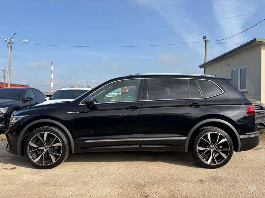 Черный Фольксваген Tiguan Allspace 2022 в Вильнюс, объемом двигателя 2.00 л и пробегом 116 тыс. км за 26500 €, фото 8 на AUTOMOTO.COM.LV