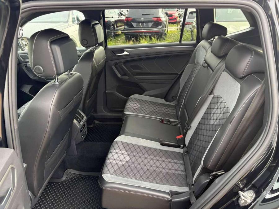 Черный Фольксваген Tiguan Allspace 2022 в Вильнюс, объемом двигателя 2.00 л и пробегом 116 тыс. км за 26500 €, фото 17 на AUTOMOTO.COM.LV