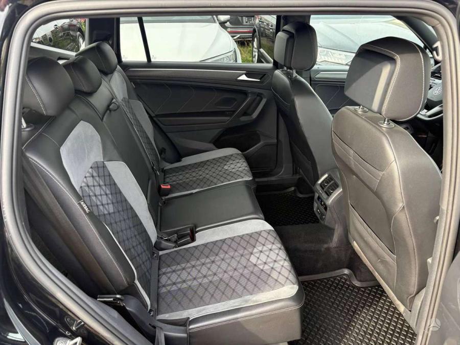 Черный Фольксваген Tiguan Allspace 2022 в Вильнюс, объемом двигателя 2.00 л и пробегом 116 тыс. км за 26500 €, фото 19 на AUTOMOTO.COM.LV
