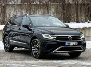 Melns Volkswagen Tiguan Allspace 2023 Viļņa, ar dzinēja tilpumu 1.50 L un nobraukumu 88 tūkst. km par 29900 €, foto 3 vietnē AUTOMOTO.COM.LV