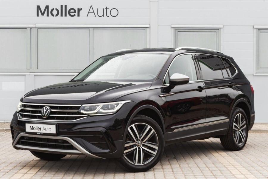 Black Volkswagen Tiguan Allspace 2023 in Ventspils, with an engine capacity of 2.00 L and mileage of 159 thousand km for 27250 €, photo 1 on AUTOMOTO.COM.LV