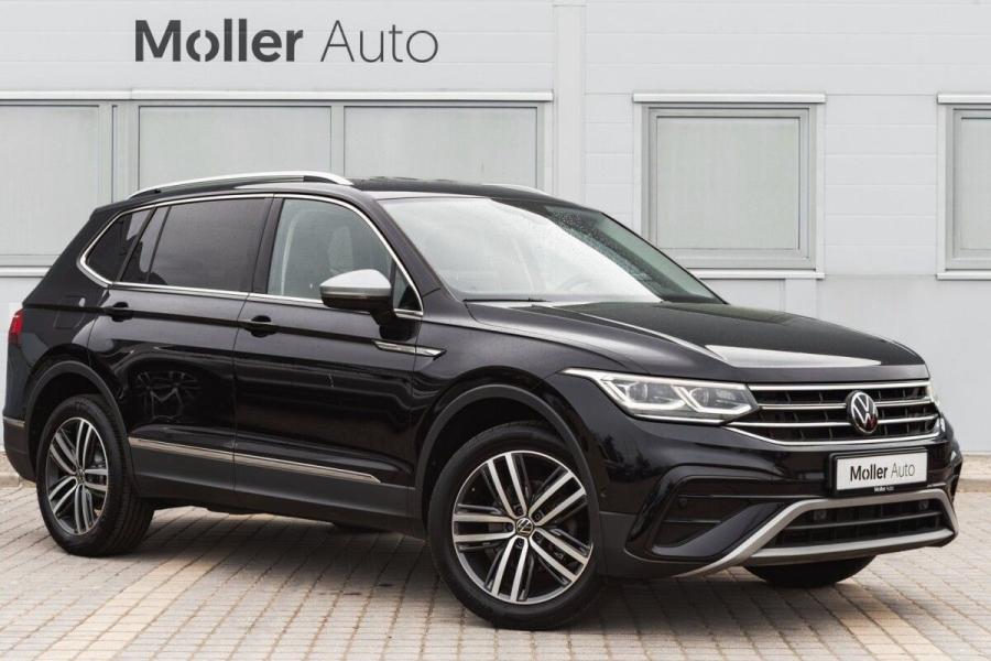 Black Volkswagen Tiguan Allspace 2023 in Ventspils, with an engine capacity of 2.00 L and mileage of 159 thousand km for 27250 €, photo 8 on AUTOMOTO.COM.LV