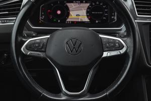 Black Volkswagen Tiguan Allspace 2023 in Ventspils, with an engine capacity of 2.00 L and mileage of 159 thousand km for 27250 €, photo 19 on AUTOMOTO.COM.LV