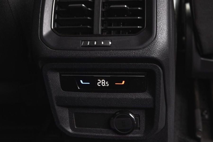 Black Volkswagen Tiguan Allspace 2023 in Ventspils, with an engine capacity of 2.00 L and mileage of 159 thousand km for 27250 €, photo 34 on AUTOMOTO.COM.LV