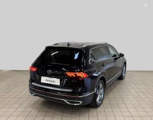 Melns Volkswagen Tiguan Allspace 2023 Kauņa, ar dzinēja tilpumu 1.97 L un nobraukumu 157 tūkst. km par 26500 €, foto 5 vietnē AUTOMOTO.COM.LV
