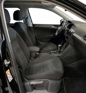 Melns Volkswagen Tiguan Allspace 2023 Kauņa, ar dzinēja tilpumu 1.97 L un nobraukumu 157 tūkst. km par 26500 €, foto 7 vietnē AUTOMOTO.COM.LV