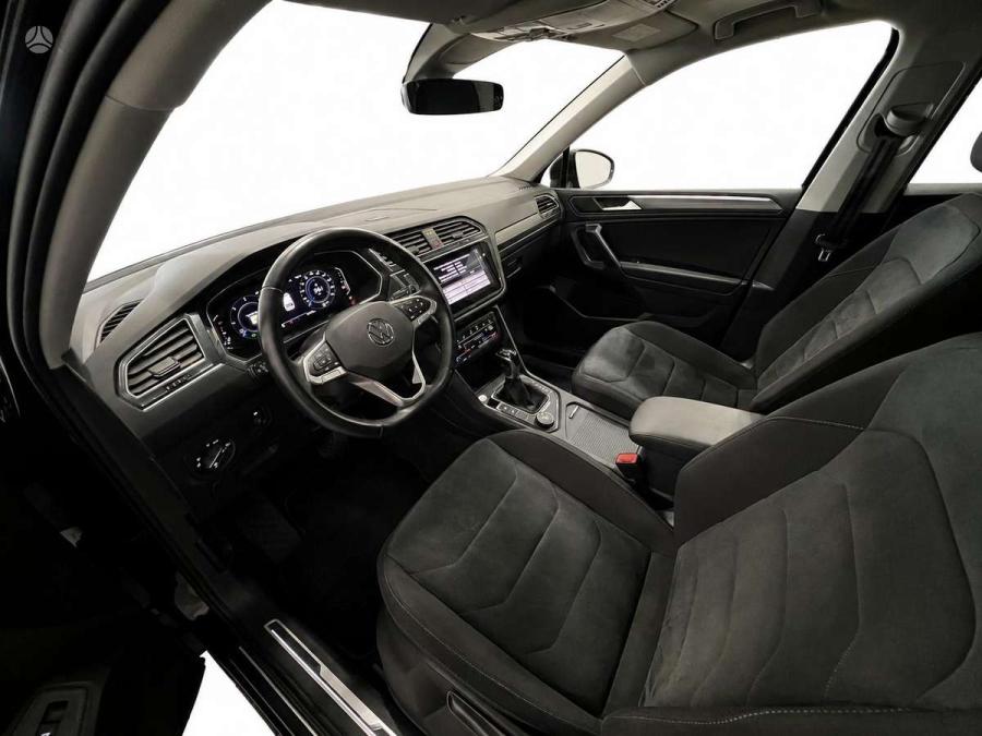 Melns Volkswagen Tiguan Allspace 2023 Kauņa, ar dzinēja tilpumu 1.97 L un nobraukumu 157 tūkst. km par 26500 €, foto 9 vietnē AUTOMOTO.COM.LV