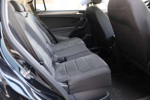 Black Volkswagen Tiguan Allspace 2023 in Vilnius, with an engine capacity of 1.97 L and mileage of 106 thousand km for 28400 €, photo 11 on AUTOMOTO.COM.LV
