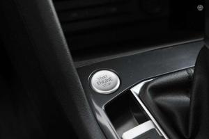 Black Volkswagen Tiguan Allspace 2023 in Vilnius, with an engine capacity of 1.97 L and mileage of 106 thousand km for 28400 €, photo 22 on AUTOMOTO.COM.LV
