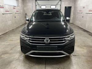 Черный Фольксваген Tiguan Allspace 2023 в Мариямполе, объемом двигателя 2.00 л и пробегом 33 тыс. км за 31932 €, фото 3 на AUTOMOTO.COM.LV