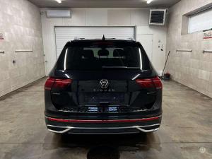 Черный Фольксваген Tiguan Allspace 2023 в Мариямполе, объемом двигателя 2.00 л и пробегом 33 тыс. км за 31932 €, фото 6 на AUTOMOTO.COM.LV