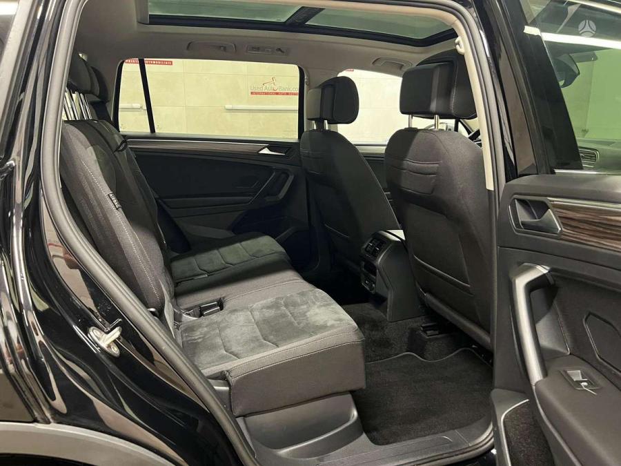 Черный Фольксваген Tiguan Allspace 2023 в Мариямполе, объемом двигателя 2.00 л и пробегом 33 тыс. км за 31932 €, фото 12 на AUTOMOTO.COM.LV