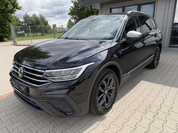 Melns Volkswagen Tiguan Allspace 2024 Šauļi, ar dzinēja tilpumu 1.97 L un nobraukumu 175 tūkst. km par 27990 €, foto 3 vietnē AUTOMOTO.COM.LV