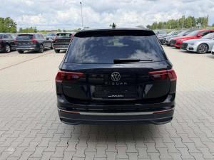 Черный Фольксваген Tiguan Allspace 2024 в Шяуляй, объемом двигателя 1.97 л и пробегом 175 тыс. км за 27990 €, фото 10 на AUTOMOTO.COM.LV