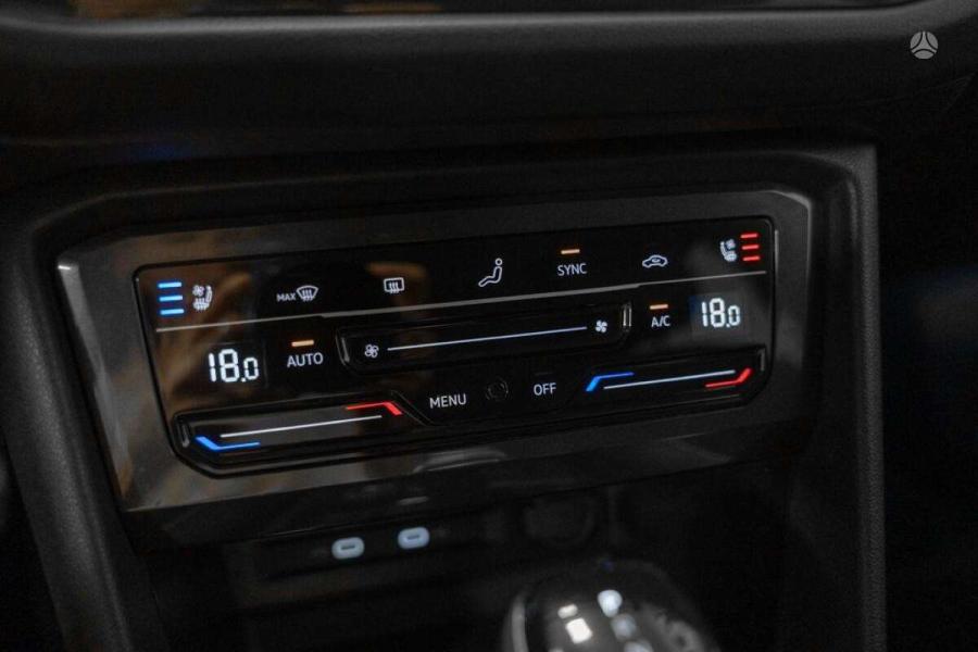 Melns Volkswagen Tiguan Allspace 2024 Viļņa, ar dzinēja tilpumu 2.00 L un nobraukumu 25 tūkst. km par 30950 €, foto 22 vietnē AUTOMOTO.COM.LV