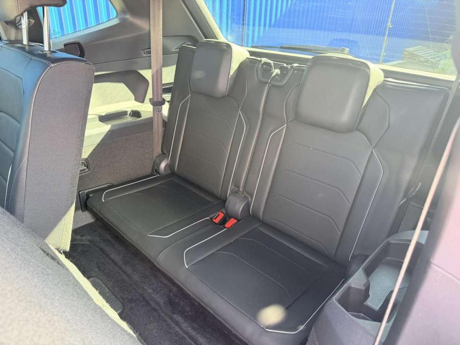 Melns Volkswagen Tiguan Allspace 2024 Kauņa, ar dzinēja tilpumu 1.98 L un nobraukumu 107 tūkst. km par 36500 €, foto 15 vietnē AUTOMOTO.COM.LV