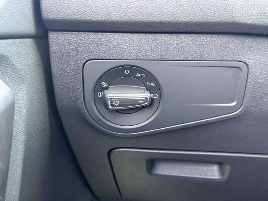 Melns Volkswagen Tiguan Allspace 2024 Kauņa, ar dzinēja tilpumu 1.98 L un nobraukumu 107 tūkst. km par 36500 €, foto 24 vietnē AUTOMOTO.COM.LV