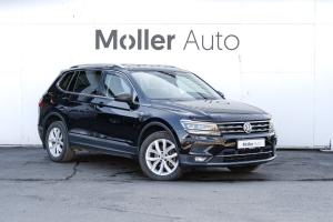 Melns Volkswagen Tiguan Allspace 2018 Rīga, ar dzinēja tilpumu 2.00 L un nobraukumu 163 tūkst. km par 16900 €, foto 3 vietnē AUTOMOTO.COM.LV