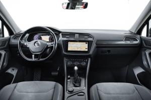 Melns Volkswagen Tiguan Allspace 2018 Rīga, ar dzinēja tilpumu 2.00 L un nobraukumu 163 tūkst. km par 16900 €, foto 7 vietnē AUTOMOTO.COM.LV