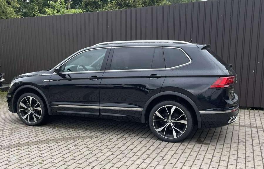 Черный Фольксваген Tiguan Allspace 2022 в Утена, объемом двигателя 2.00 л и пробегом 25 тыс. км за 23500 €, фото 6 на AUTOMOTO.COM.LV