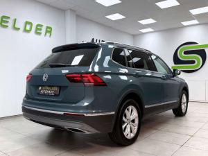 Blue Volkswagen Tiguan Allspace 2019 in Kaunas, with an engine capacity of 2.00 L and mileage of 59 thousand km for 32690 €, photo 7 on AUTOMOTO.COM.LV