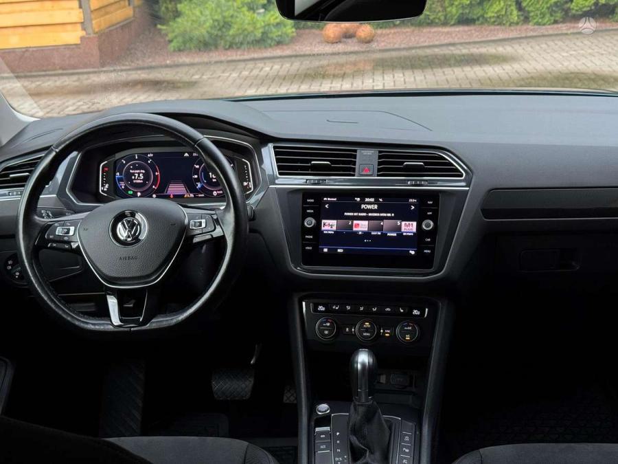 Blue Volkswagen Tiguan Allspace 2019 in Jonava, with an engine capacity of 1.97 L and mileage of 203 thousand km for 17250 €, photo 15 on AUTOMOTO.COM.LV