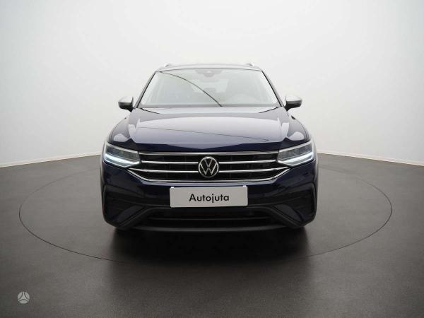 Синий Фольксваген Tiguan Allspace 2022 в Вильнюс, объемом двигателя 1.97 л и пробегом 138 тыс. км за 25600 €, фото 2 на AUTOMOTO.COM.LV